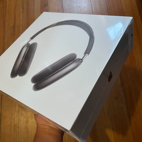 Apple | Headphones | Brand New Airpods Max With Case | Poshmark
